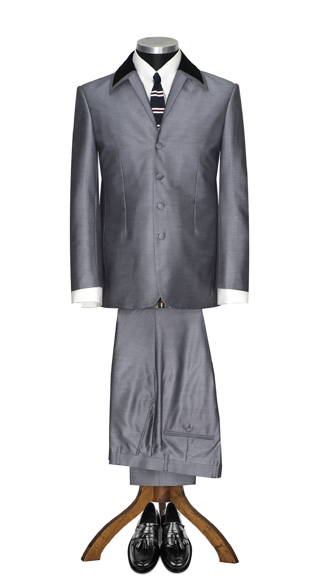 1964 A Hard Day’s Night ‘winged’ lapels "Silver Beatles Suit ...